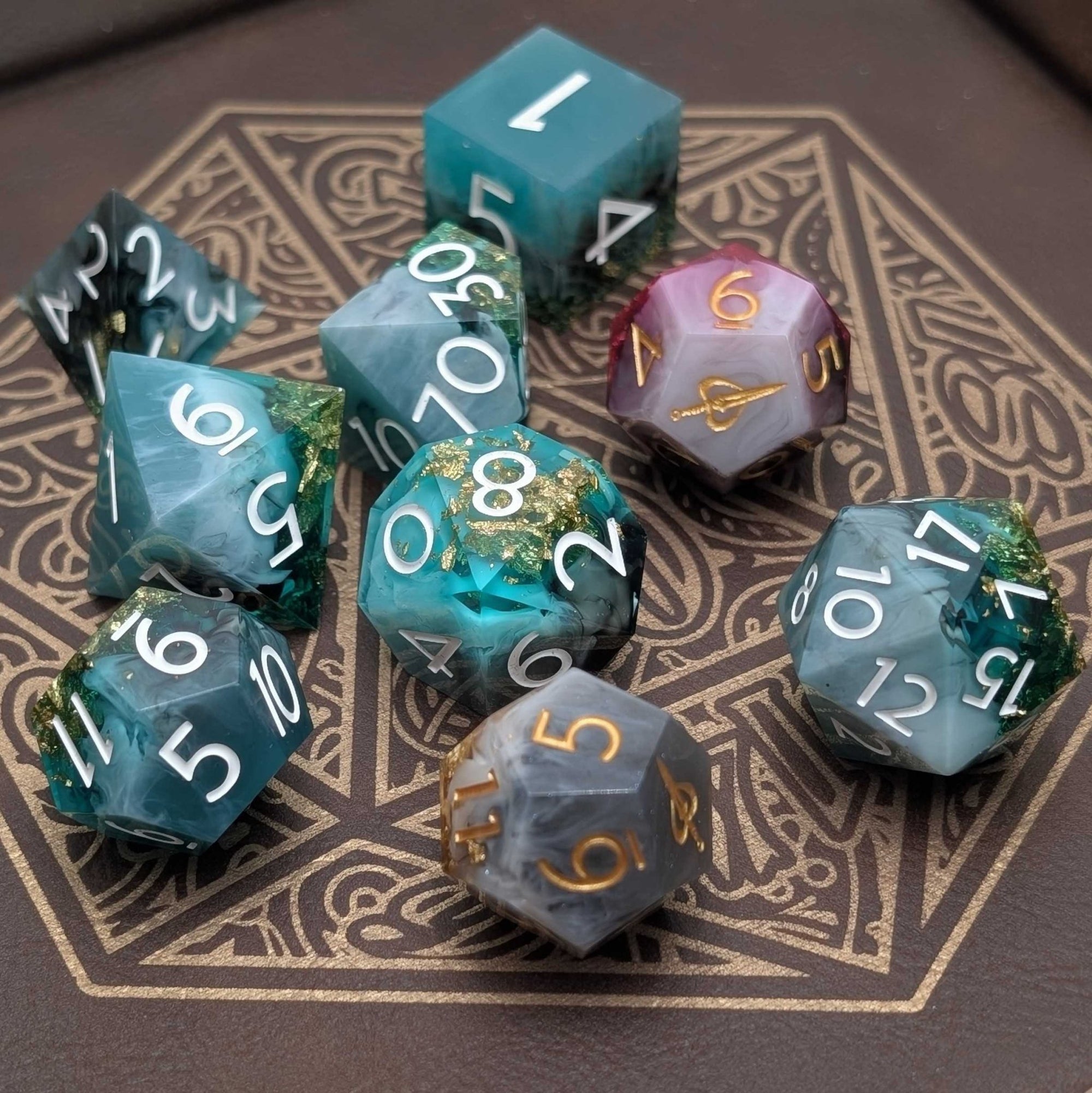 Deathmire 9-Piece Daggerheart Dice Set